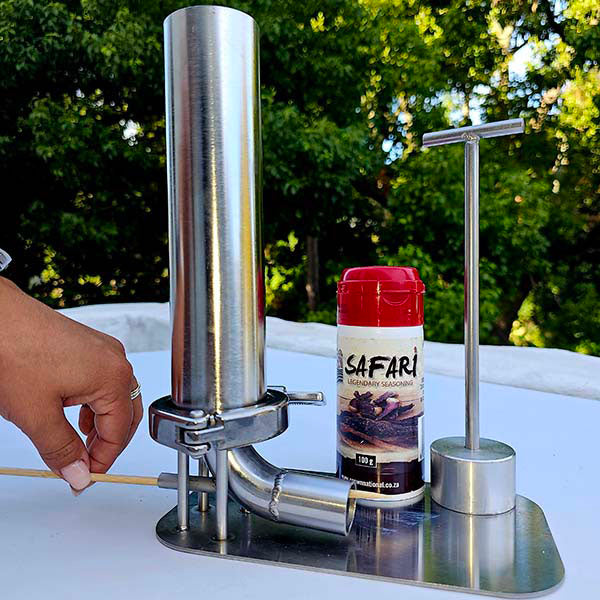 The “WORS” (Sausage) Machine | camwm – www.onlinebraaishop.co.za